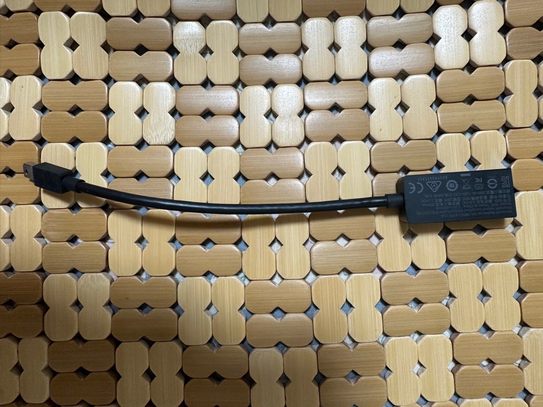 Microsoft Surface mini display port to HDMI adapter (model 1819 ...