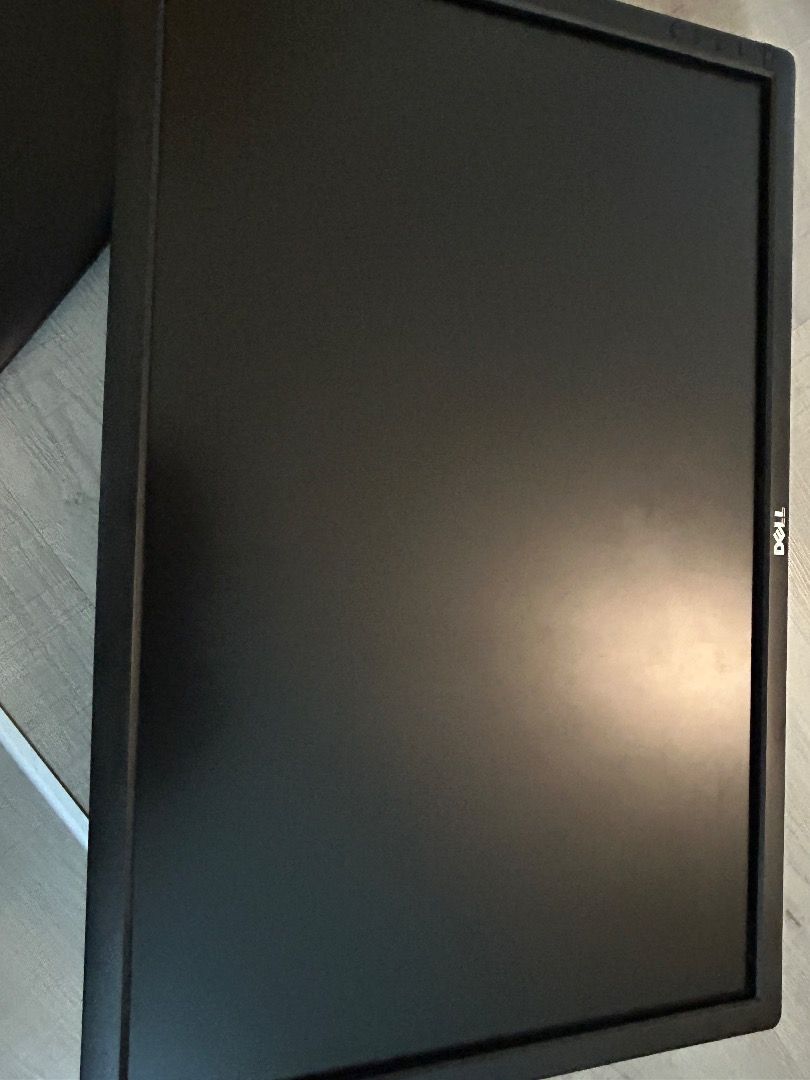 Monitor DELL, Computers & Tech, Parts & Accessories, Monitor Screens on ...