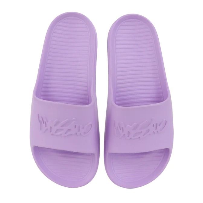 MOSSIMO MOS SLIDES - OLYMPIC VILLAGE UNITED on Carousell