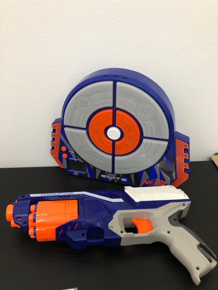 NERF Gun Elite Disruptor & NERF Elite Score & Strike Digital Target ...