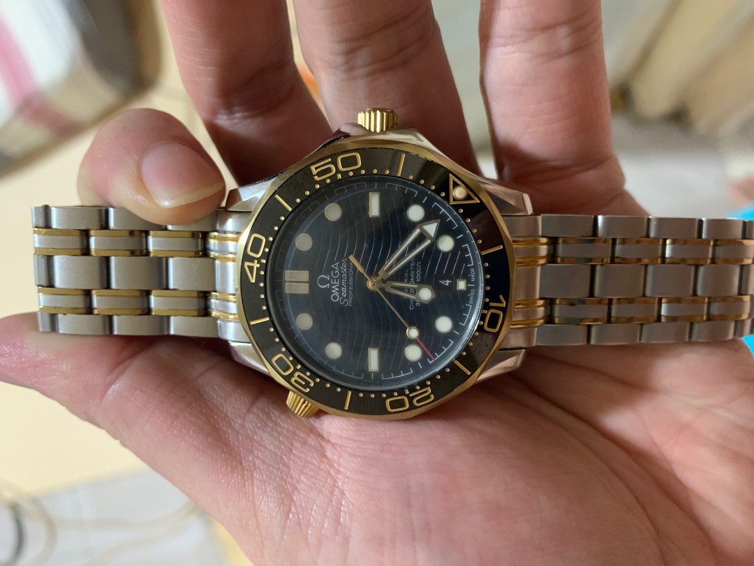 Omega Seamaster Axiel 8800 300/1000, Luxury, Watches on Carousell