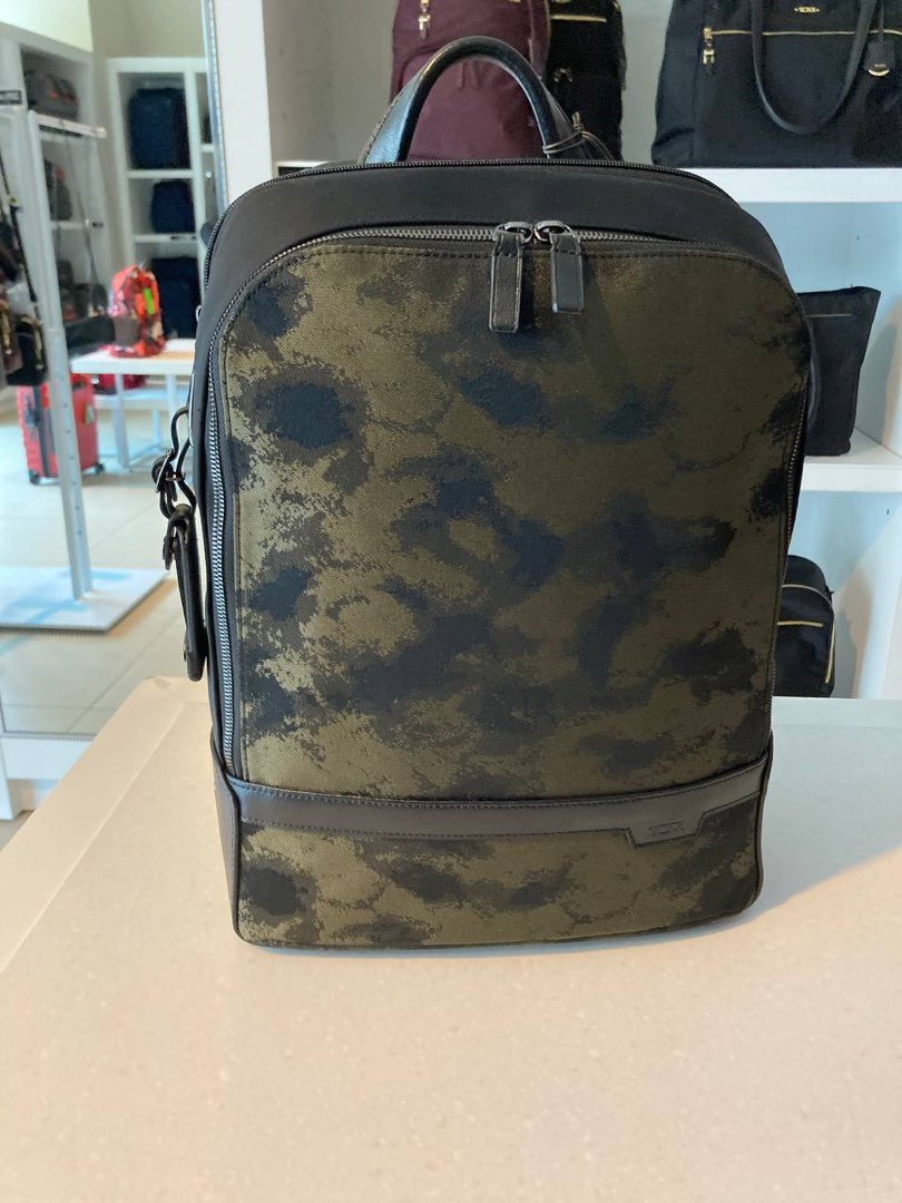 (PREORDER) TUMI WILLIAM BACKPACK, Men's Fashion, Bags, Backpacks on Carousell