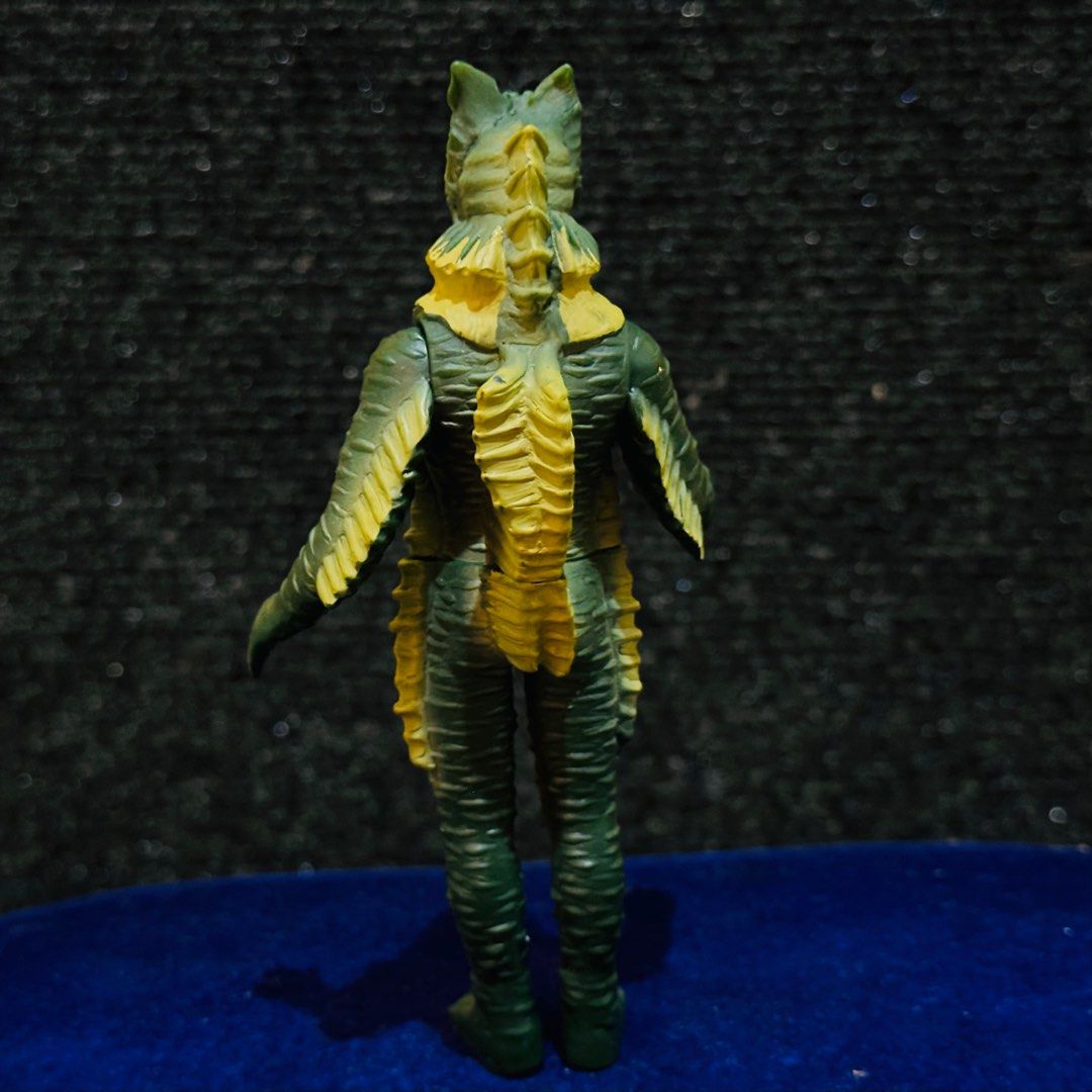 RAGON - ULTRAMAN Ultra Monster 500 Series 11 Kaiju BANDAI 2013 Vinyl ...