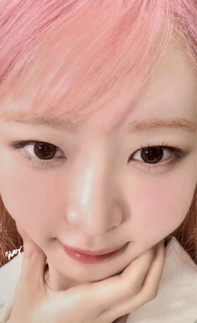 (READ DISC) rei withmuu, Hobbies & Toys, Memorabilia & Collectibles, K ...