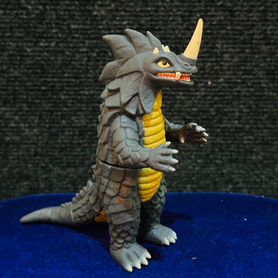 SEAGOLAS ( Seagorath ) Ultraman Ultra Kaiju Monster Series 16 - Bandai ...
