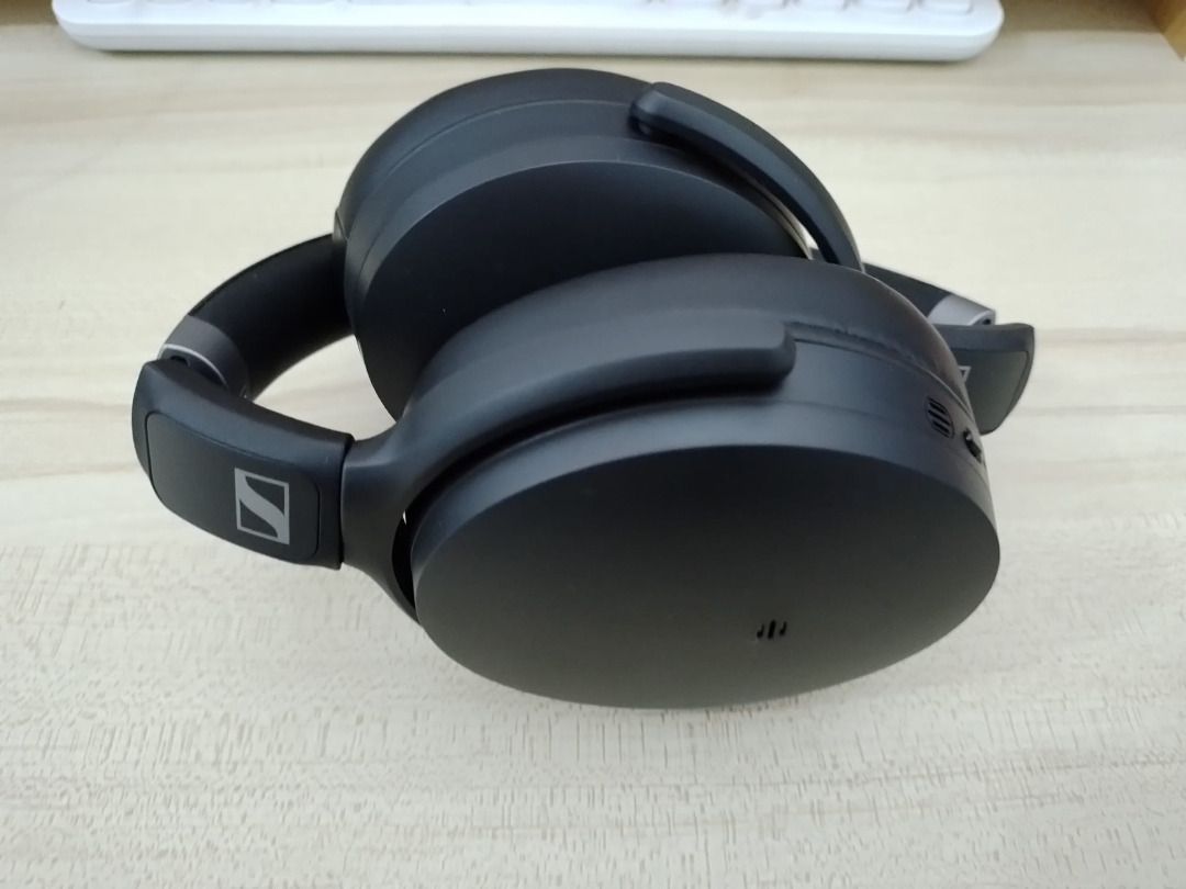 Sennheiser HD 450 SE Over-Ear Active Noise Cancelling Headphones, 30-hour battery life with USB ...