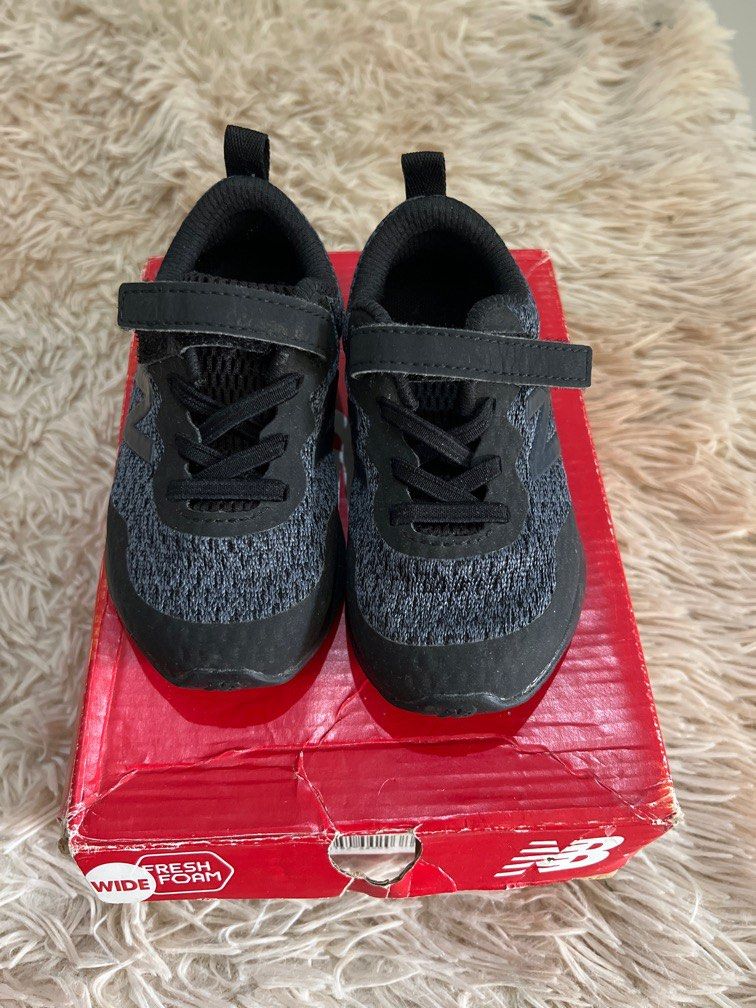 Sepatu nb anak hitam ori, Bayi & Anak, Baju Anak Laki-laki, 1 hingga 3 ...