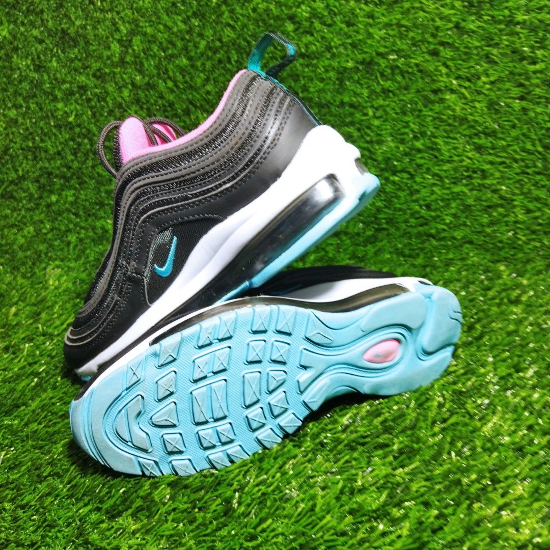 Sepatu Nike Air Max 97 (Reflective), Fesyen Wanita, Sepatu di Carousell