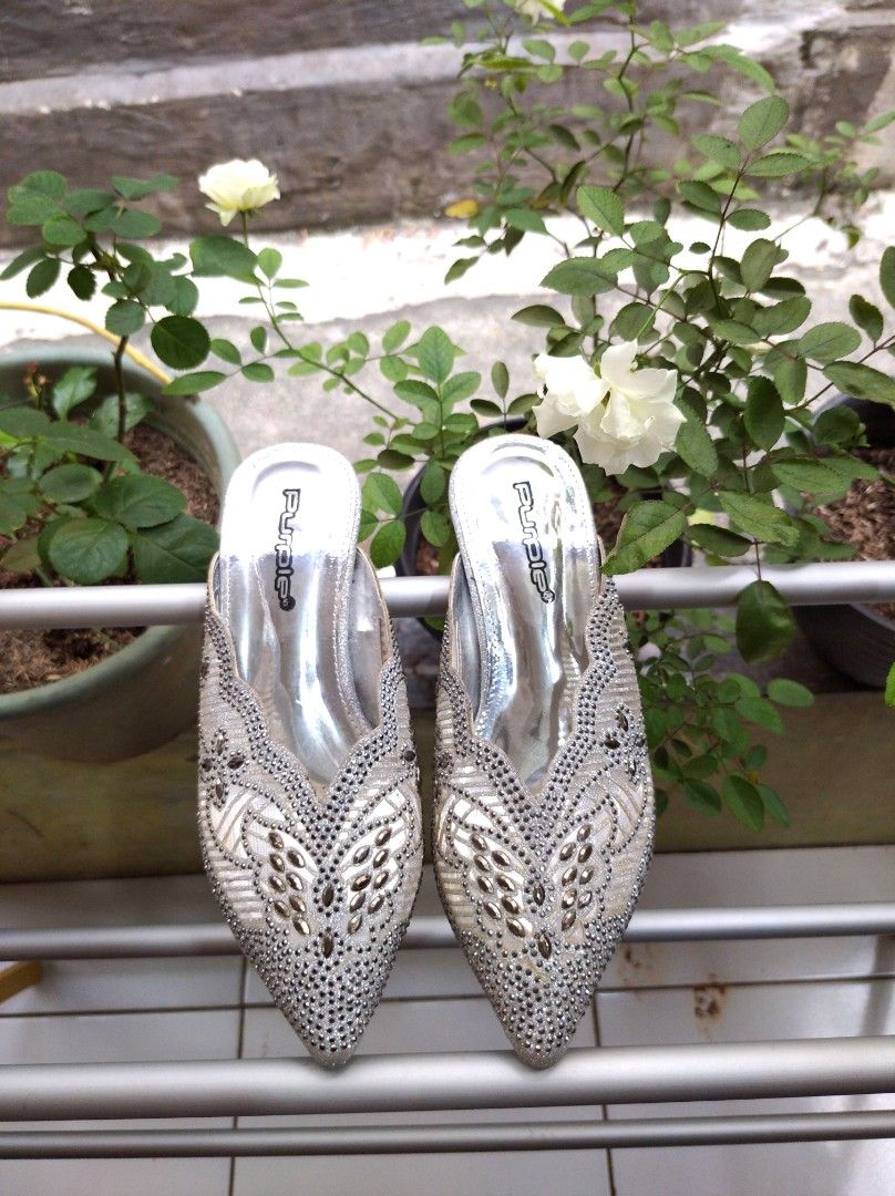 Sepatu Pesta, Fesyen Wanita, Sepatu di Carousell