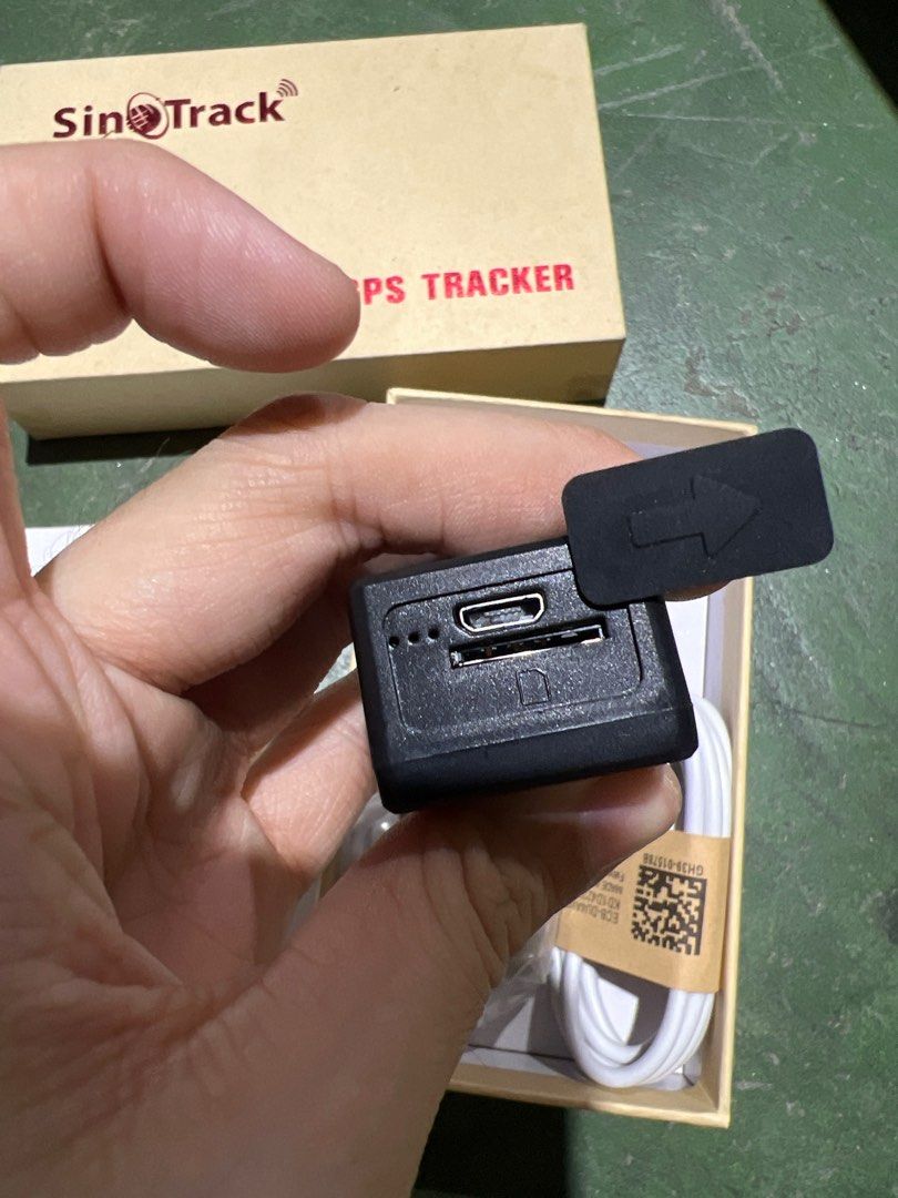 Sinotrack gps tracker( no SIM card), Car Accessories, Accessories on Carousell