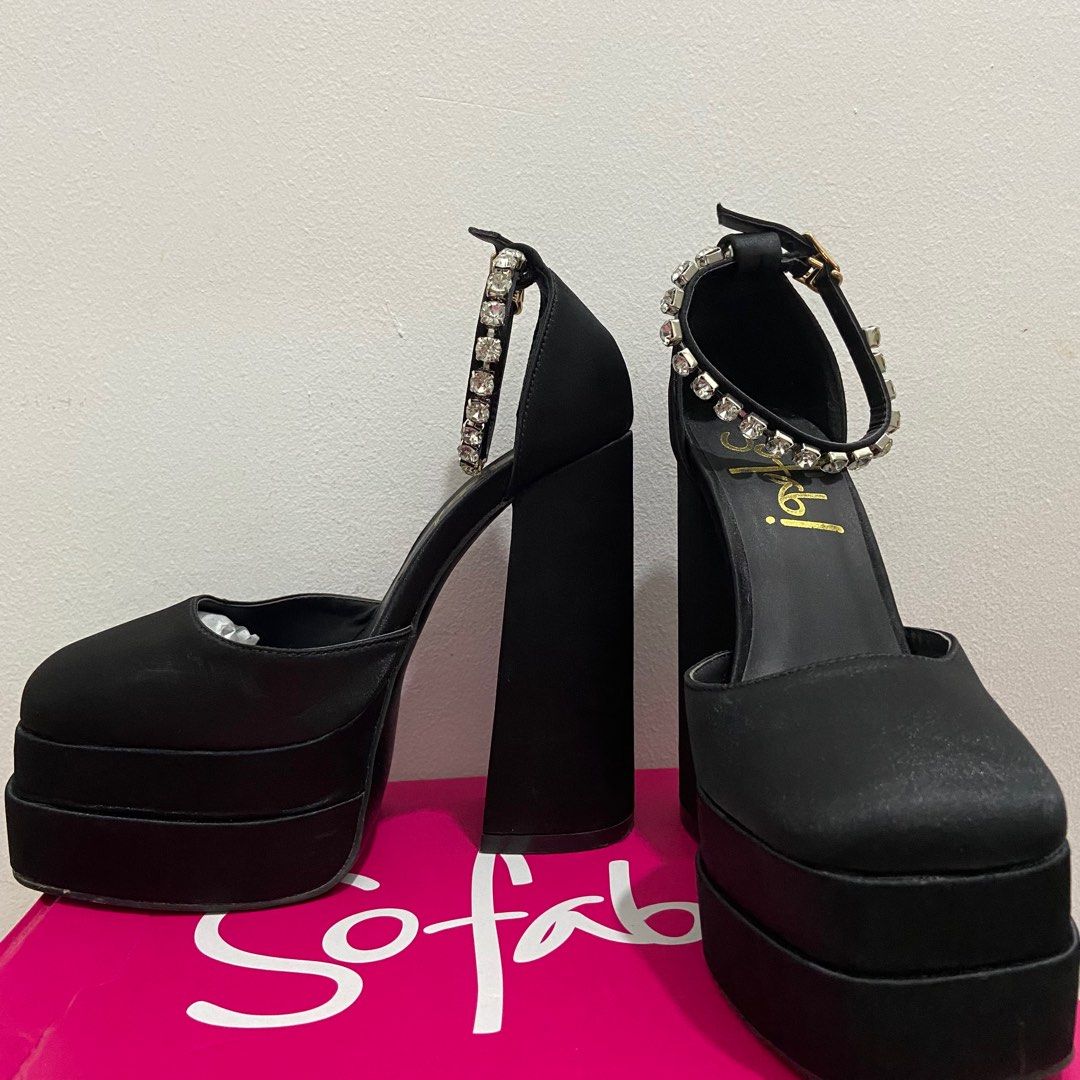 SoFab Platform Heels, Women's Fashion, Footwear, Heels on Carousell