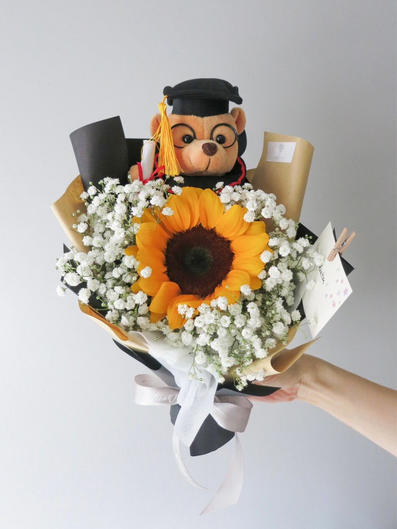 Sunflower Graduation Bouquet | Graduation | Birthdays | Anniversary ...
