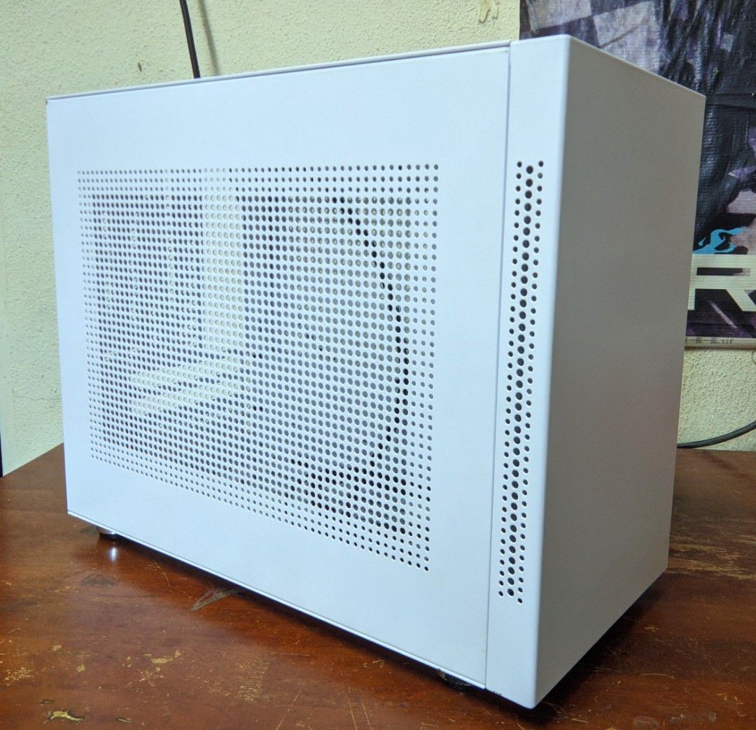 Tecware Fusion SFF case (SAMA IM01), Computers & Tech, Desktops on ...