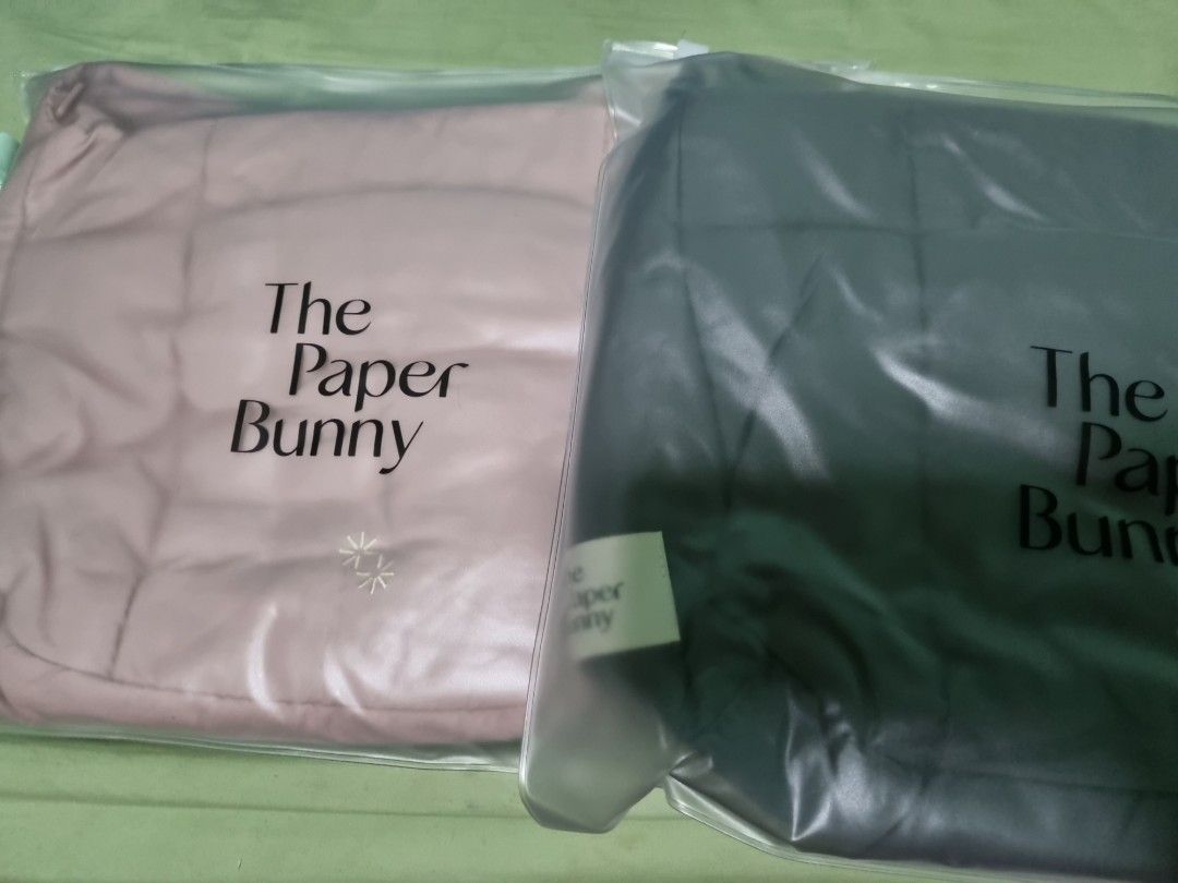 The paper bunny puffer swing bags MACARON SHADOW, Women's Fashion, Bags ...
