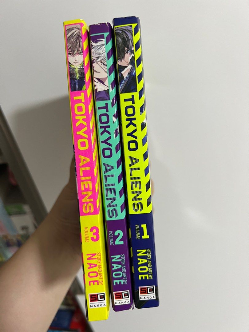 Tokyo Alien manga, Hobbies & Toys, Books & Magazines, Comics & Manga on ...