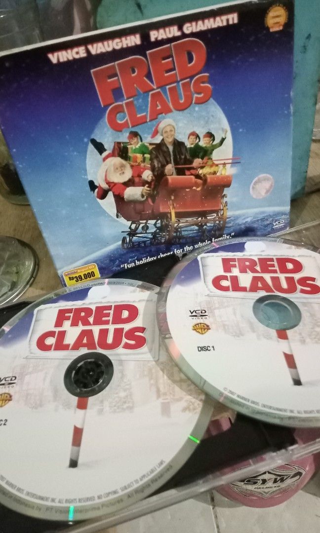 vcD moviE FRed CLaus, Musik & Media, CD, DVD & Lainnya di Carousell