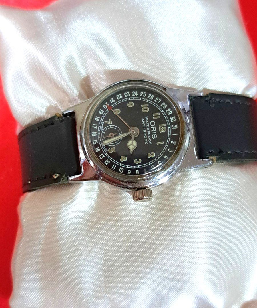 VINTAGE ORIS POINTER DATE WATCH, Hobbies & Toys, Memorabilia ...