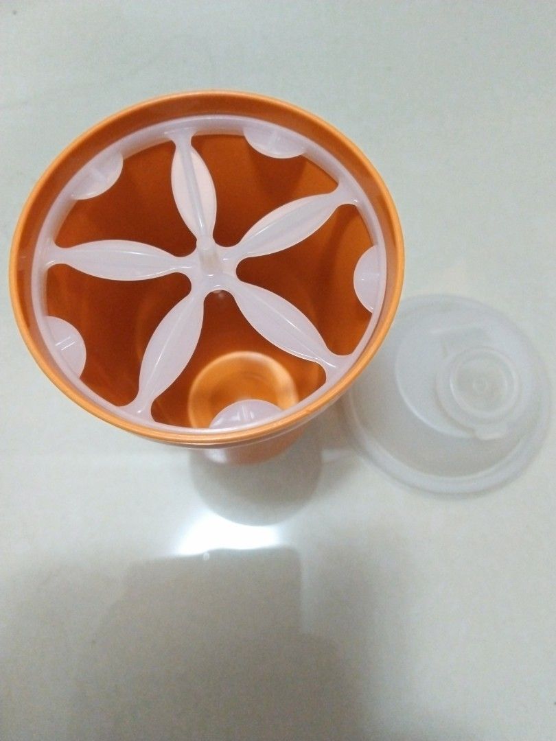 Vintage Retro Tupperware Shaker, Furniture & Home Living, Kitchenware ...