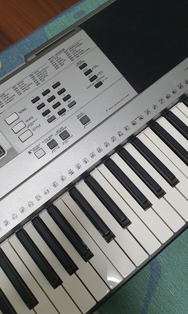 Yamaha Electric Keyboard PSR E353, Hobbies & Toys, Music & Media, Musical Instruments on Carousell