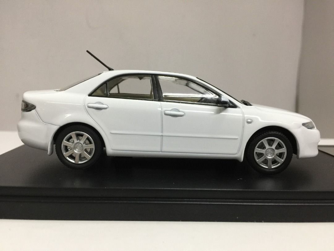 YC MODEL 1/43 MAZDA 6 HONG KONG POLICE FORCE AM7343 (PIU100), 興趣及遊戲, 玩具 & 遊戲類 - Carousell