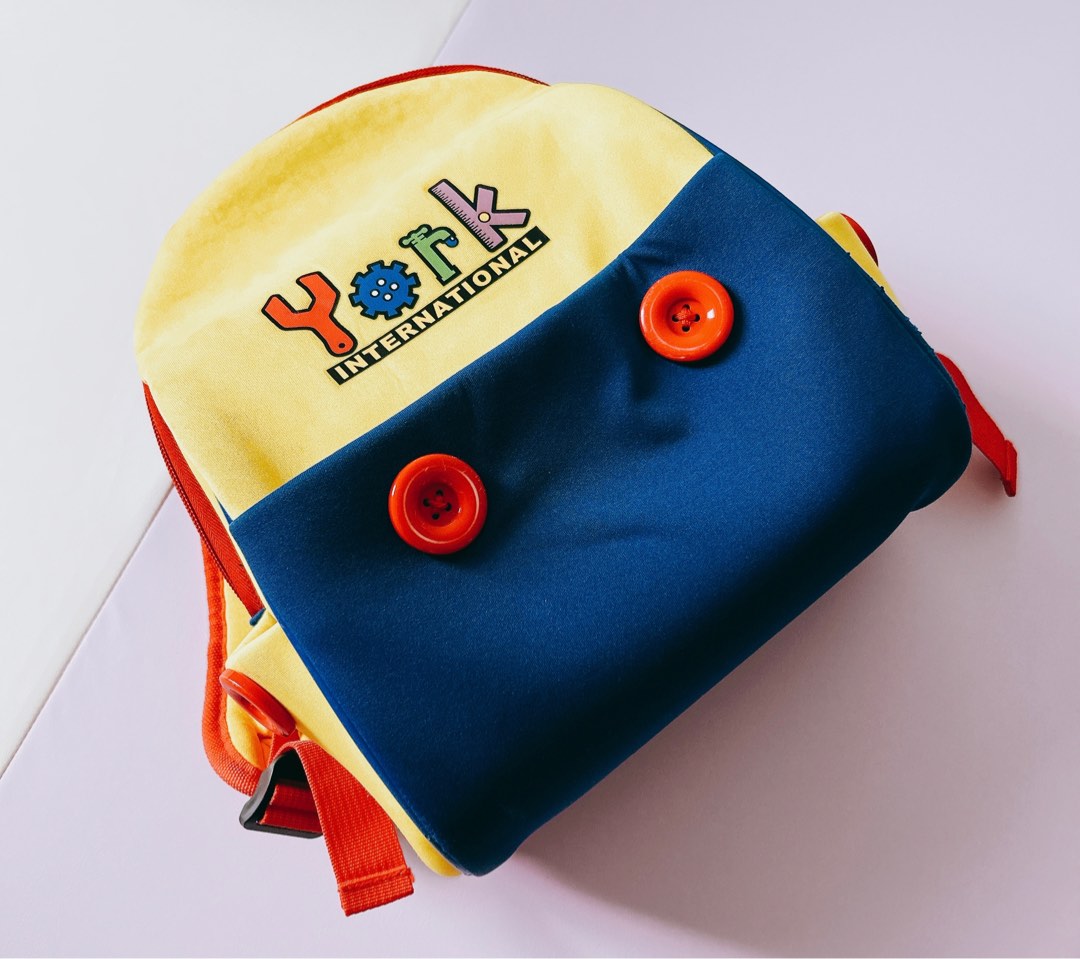 York 約克 PN書包/袋, 男裝, 袋, 背包 - Carousell