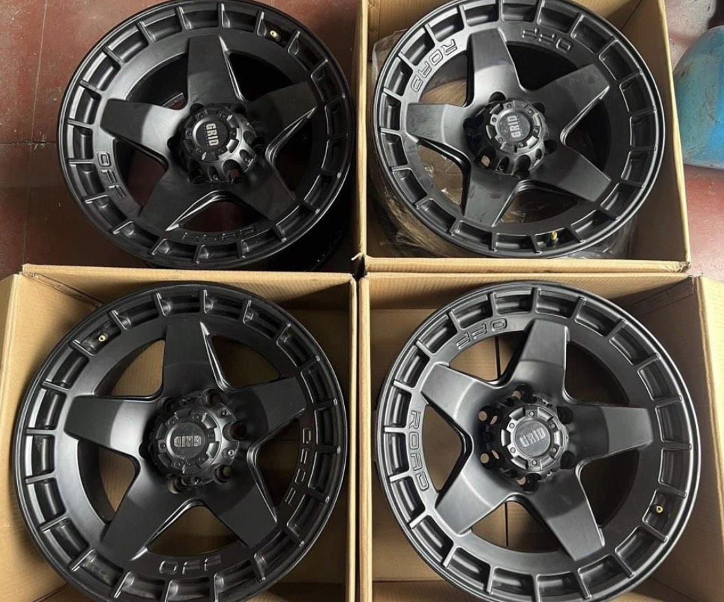 18” Grid Offroad design mags used 6Holes pcd139 Matteblack on Carousell