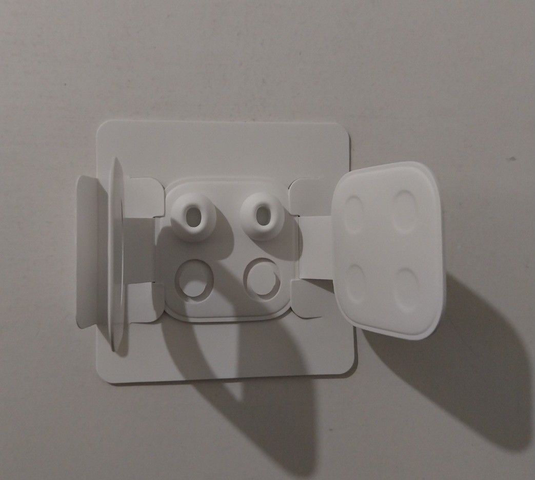 Apple Airpod Pro Gen 2 Ear Tips, Audio, Earphones on Carousell