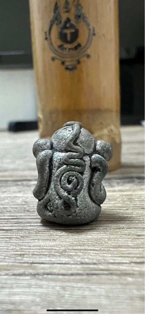 Arjan Adirek Lor Bolan Pim Yai Pikanet Elephant with thick 90% gold ...