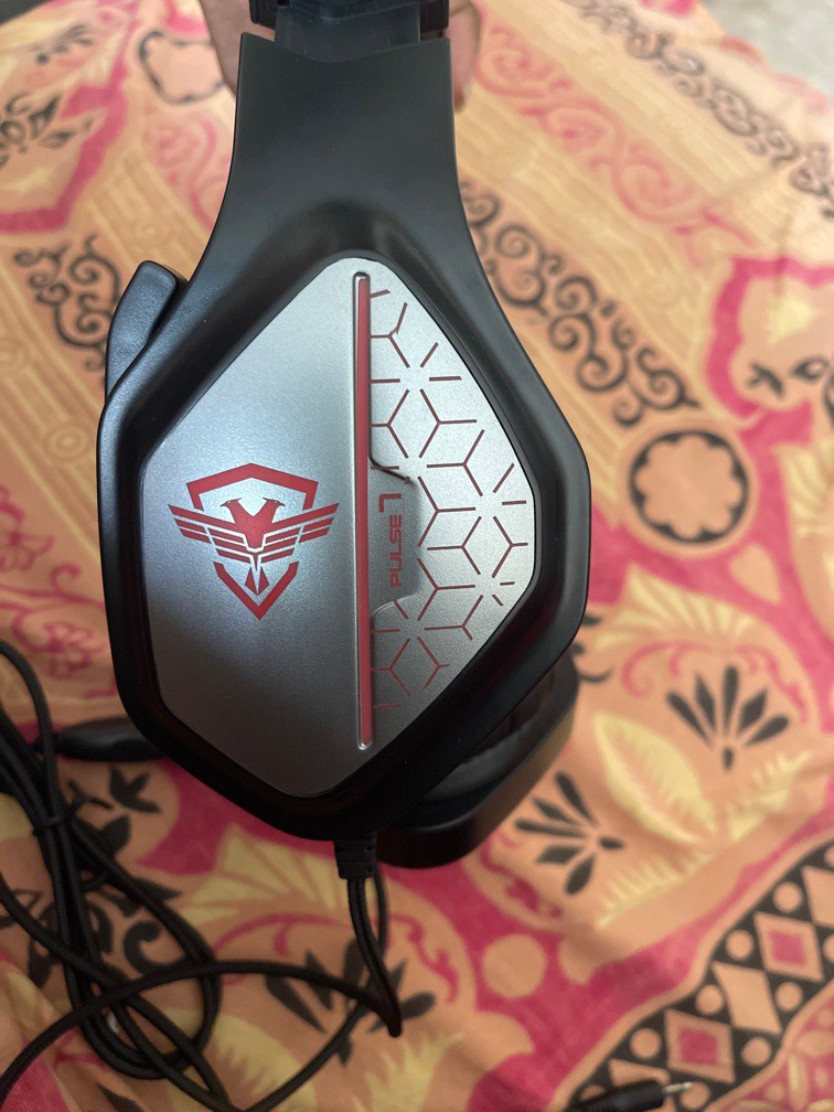 Armageddon Pulse 7, Audio, Headphones & Headsets on Carousell
