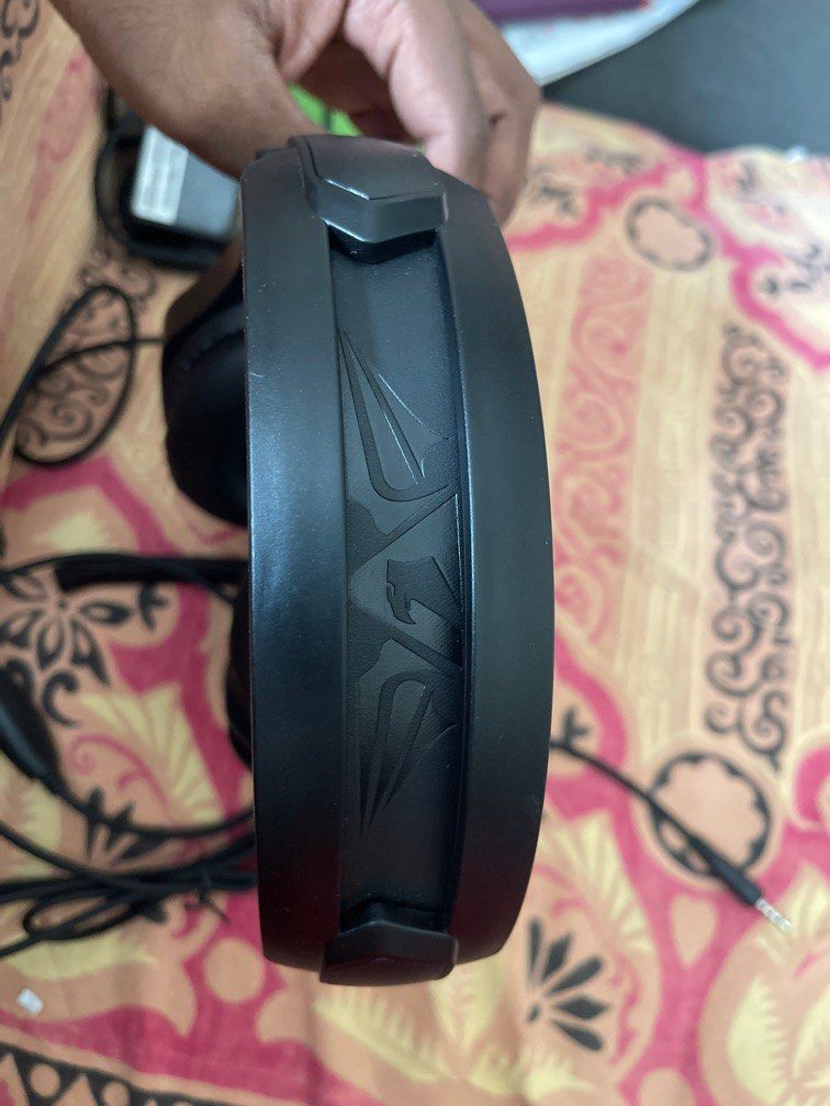 Armageddon Pulse 7, Audio, Headphones & Headsets on Carousell