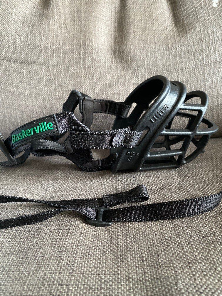 Baskerville Ultra Muzzle (Size 3), Pet Supplies, Homes & Other Pet ...
