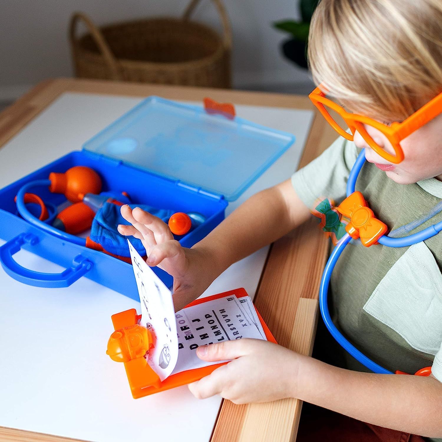 Blippi Doctor Playset - Stethoscope, Glasses, Blood Pressure Arm Band ...
