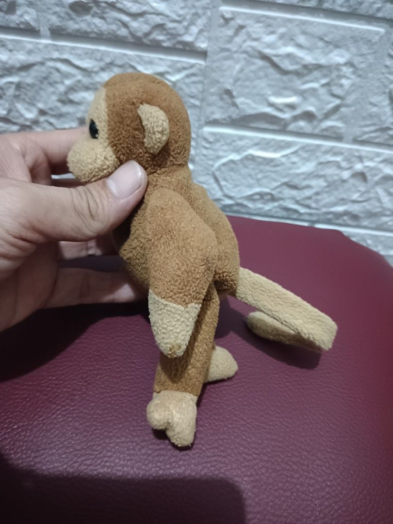 Boneka anak monyet, Toys & Collectibles, Mainan di Carousell