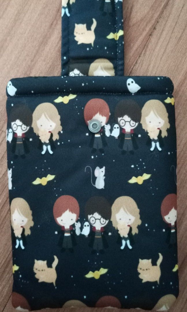 Book Shields: The Golden Trio Kindle Paperwhite 4th gen Pouch/Sleeve ...