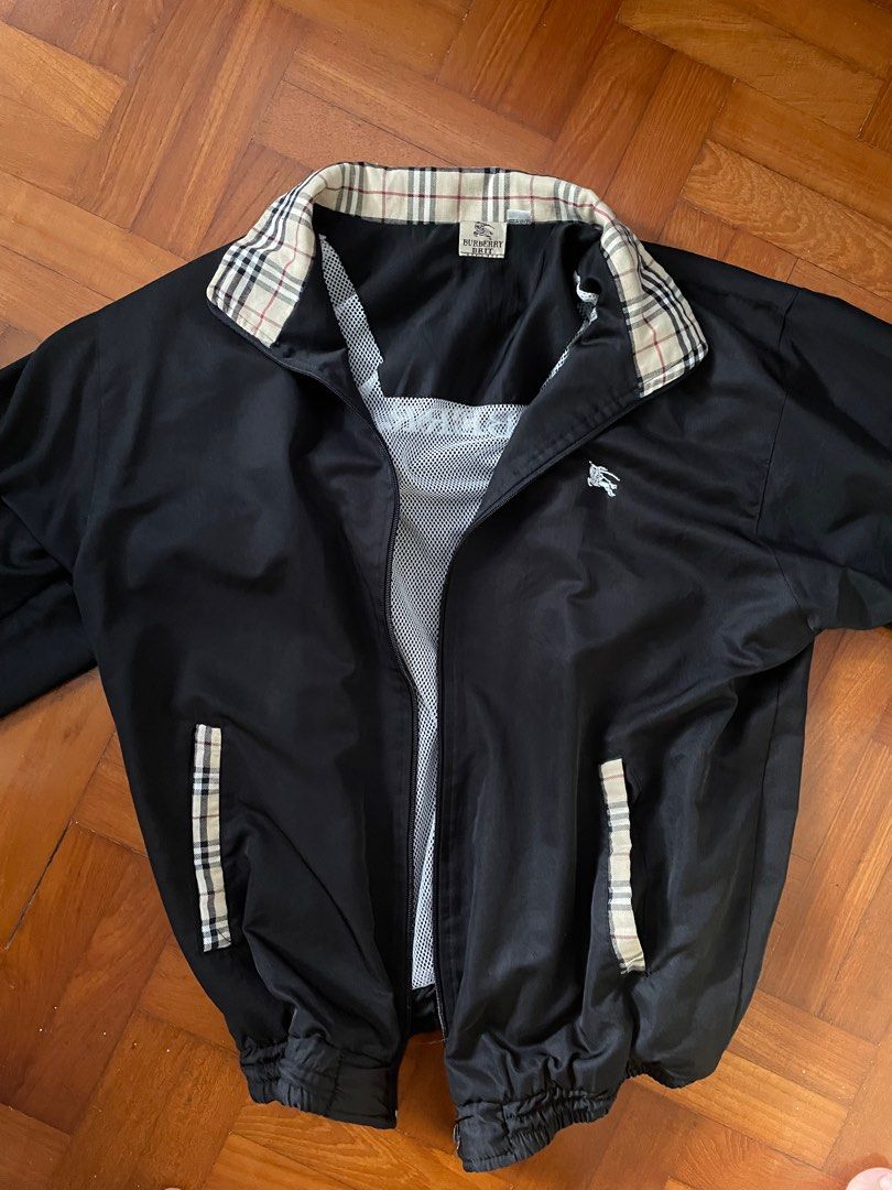Burberry windbreaker, Men's Fashion, Tops & Sets, Hoodies on Carousell