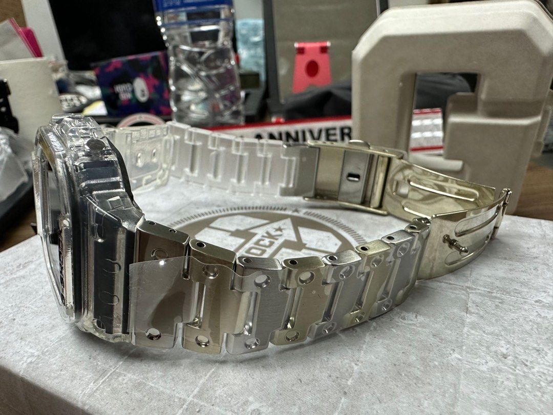 Casio G-Shock DWE-5640RX-7, 名牌, 手錶 - Carousell