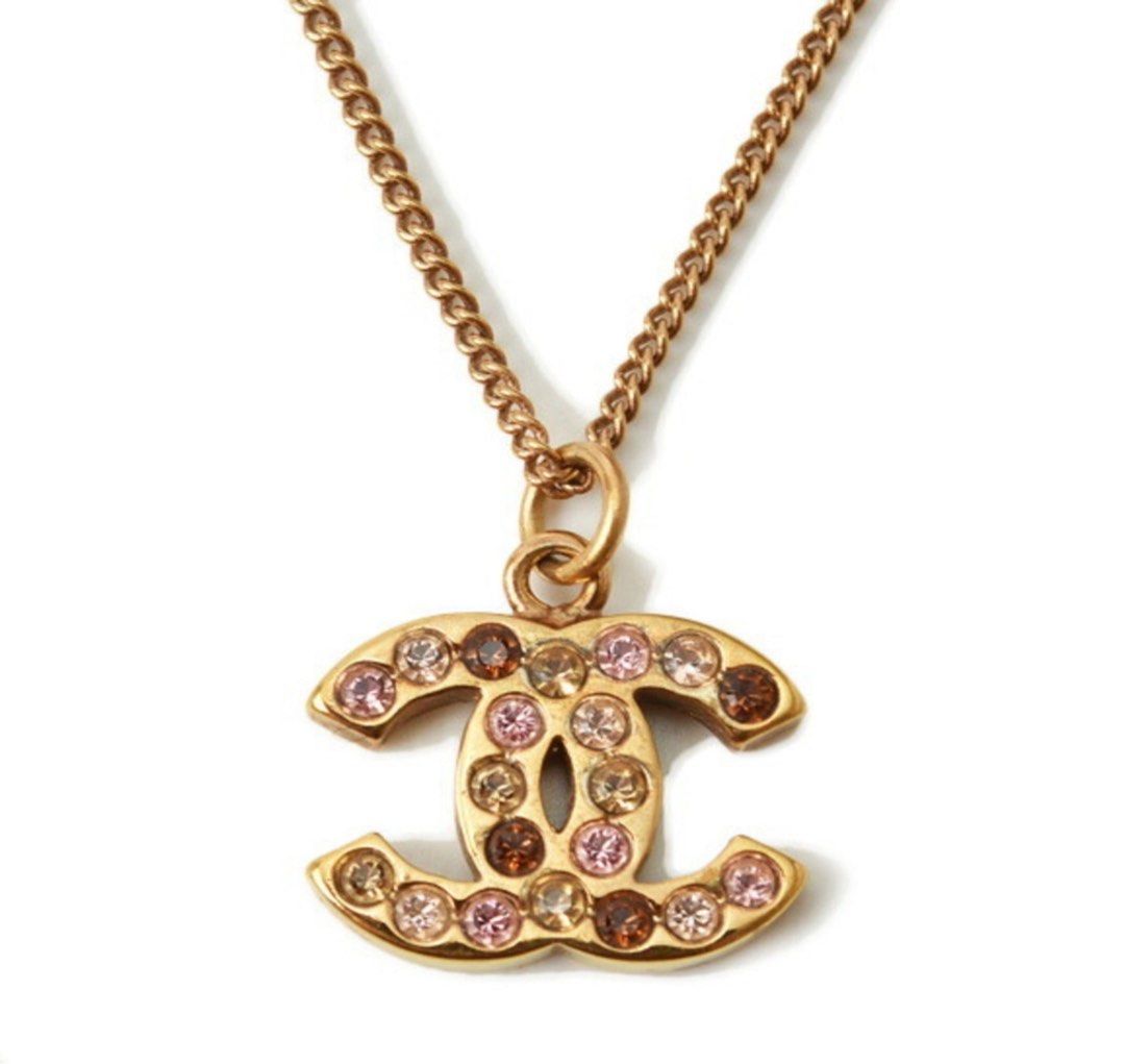 Chanel Logo Pendant, Women's Fashion, Jewelry & Organisers, Necklaces ...