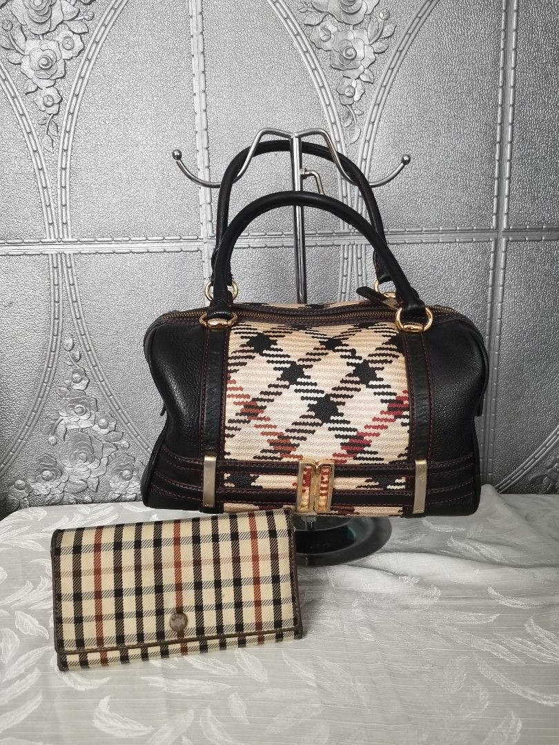 Daks bag only on Carousell