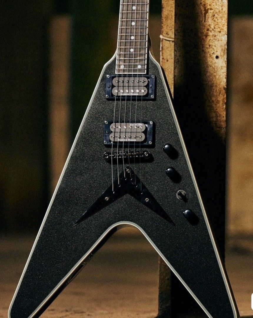 Dave Mustaine Signature epiphone Flying V Custom Prophecy, Hobbies ...