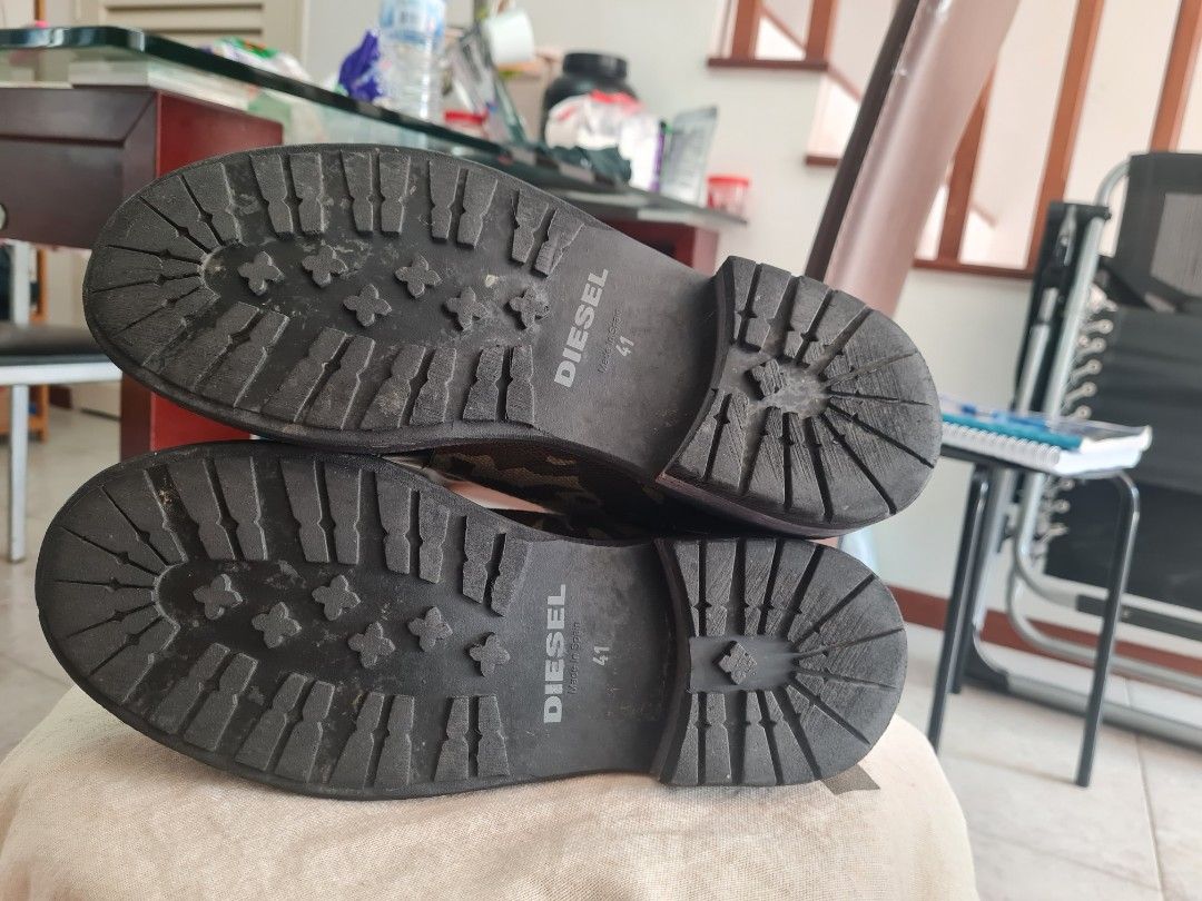 Distressed design diesel boot with original bag., Men's Fashion ...