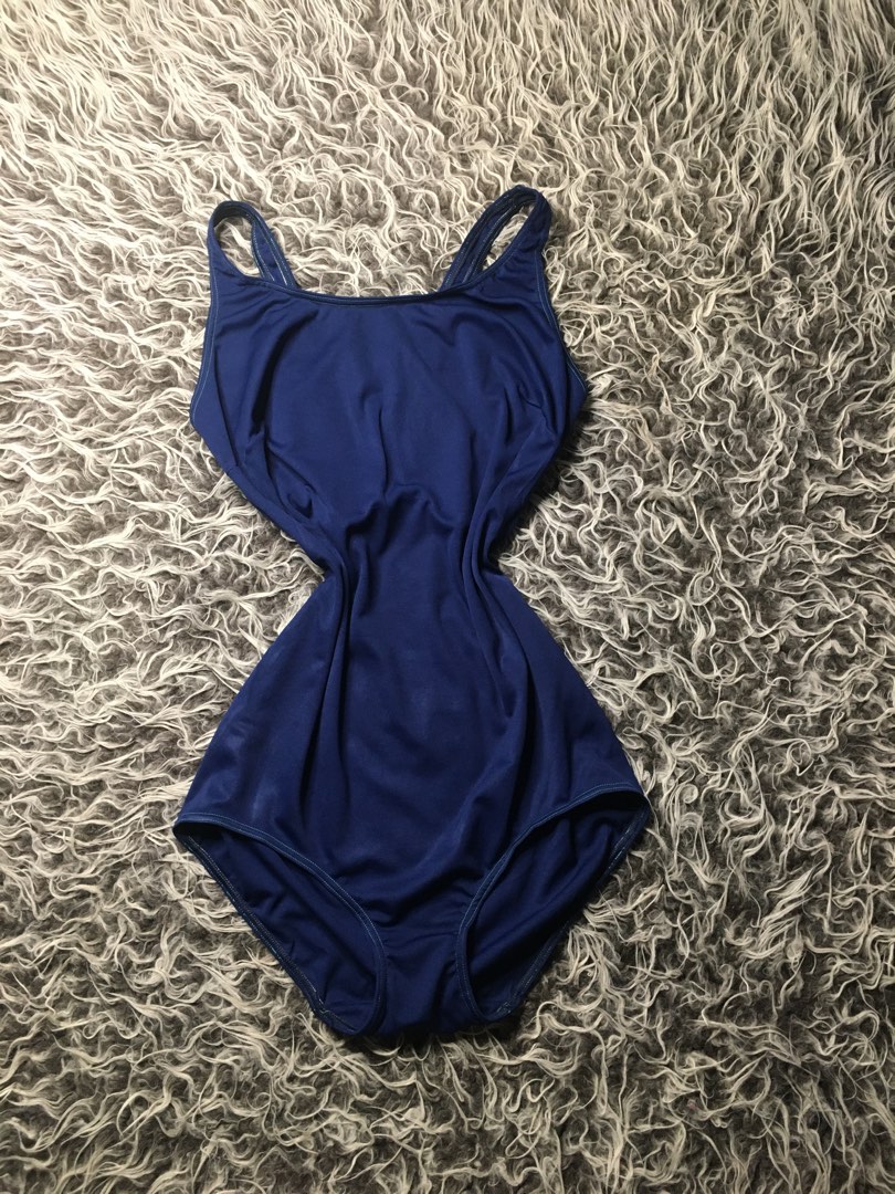 Eiser onepiece, Women's Fashion, Swimwear, Bikinis & Swimsuits on Carousell