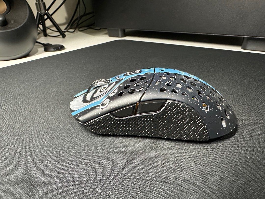 Finalmouse starlight phantom S signed by PRX, Computers & Tech, Parts ...