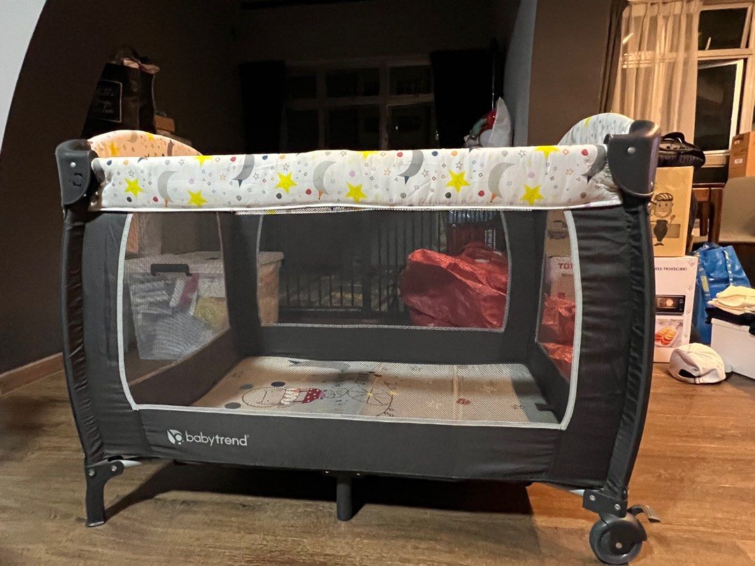 Foldable playpen / Cot, Babies & Kids, Baby Nursery & Kids Furniture ...