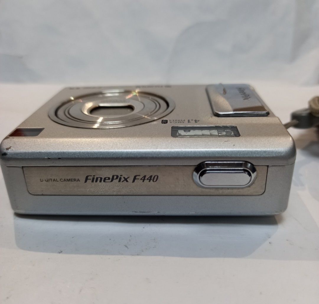 Fujifilm F440 CCD Digital camera...gd working, Photography, Cameras on ...