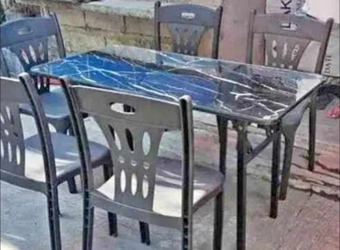 HAMPAS chair and foldable table on Carousell