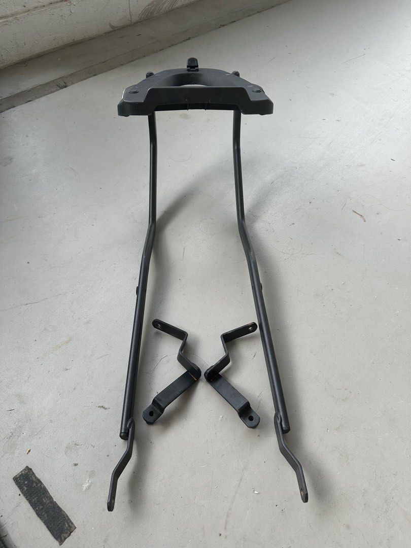 heavy duty givi rack LC135/spark, Motorcycles, Motorcycle Accessories ... heavy duty givi rack LC135/spark, Motorcycles, Motorcycle Accessories ...