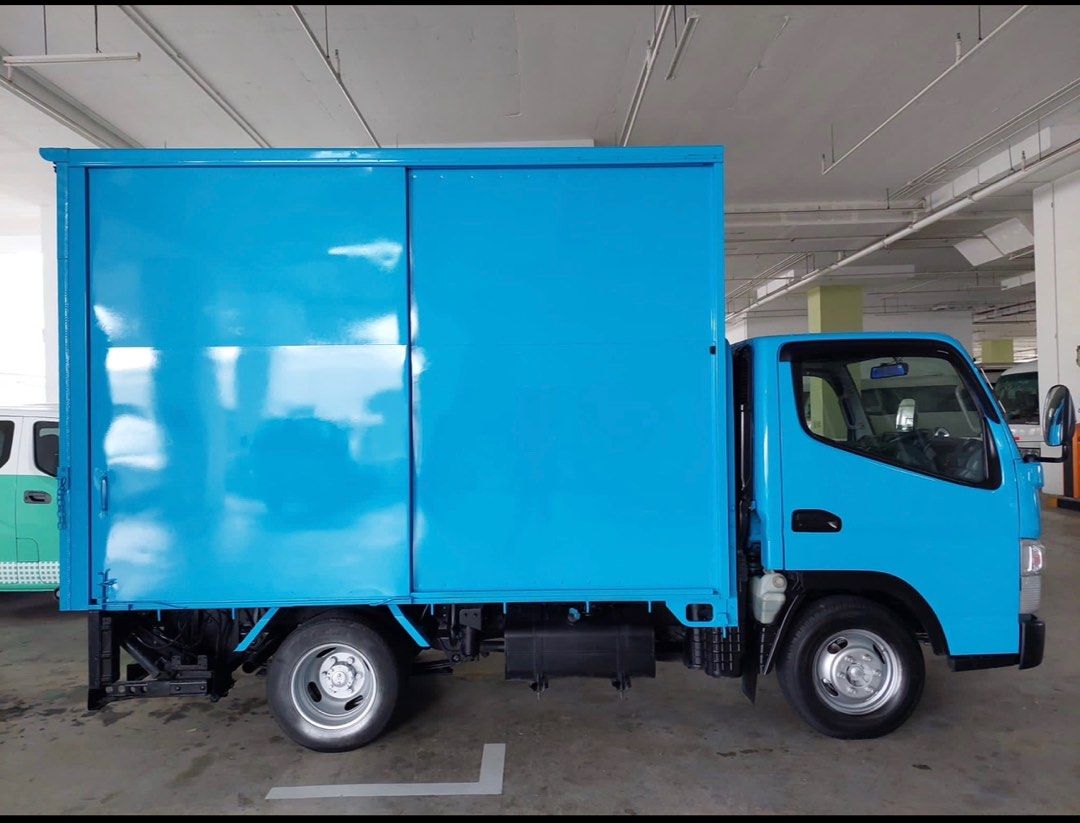 HOUSE OFFICE MOVER LORRY TAILGATE BOX TRANSPORTATION, Home Services ...