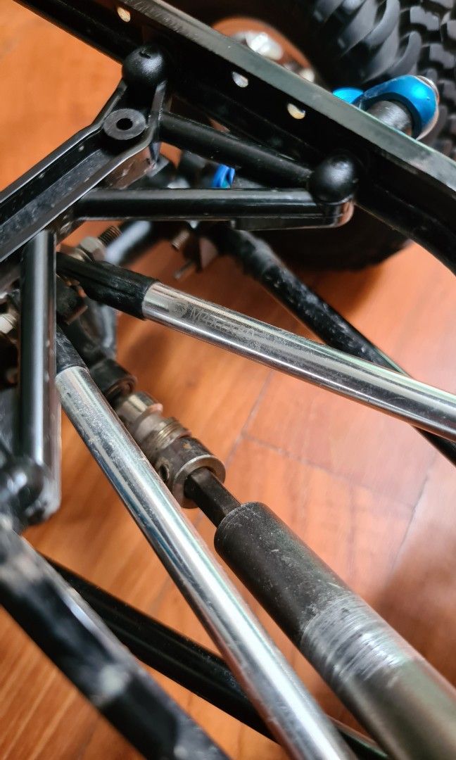 Injora SCX10 RC Crawler converted to use Clone Yota Axles, Hobbies ...