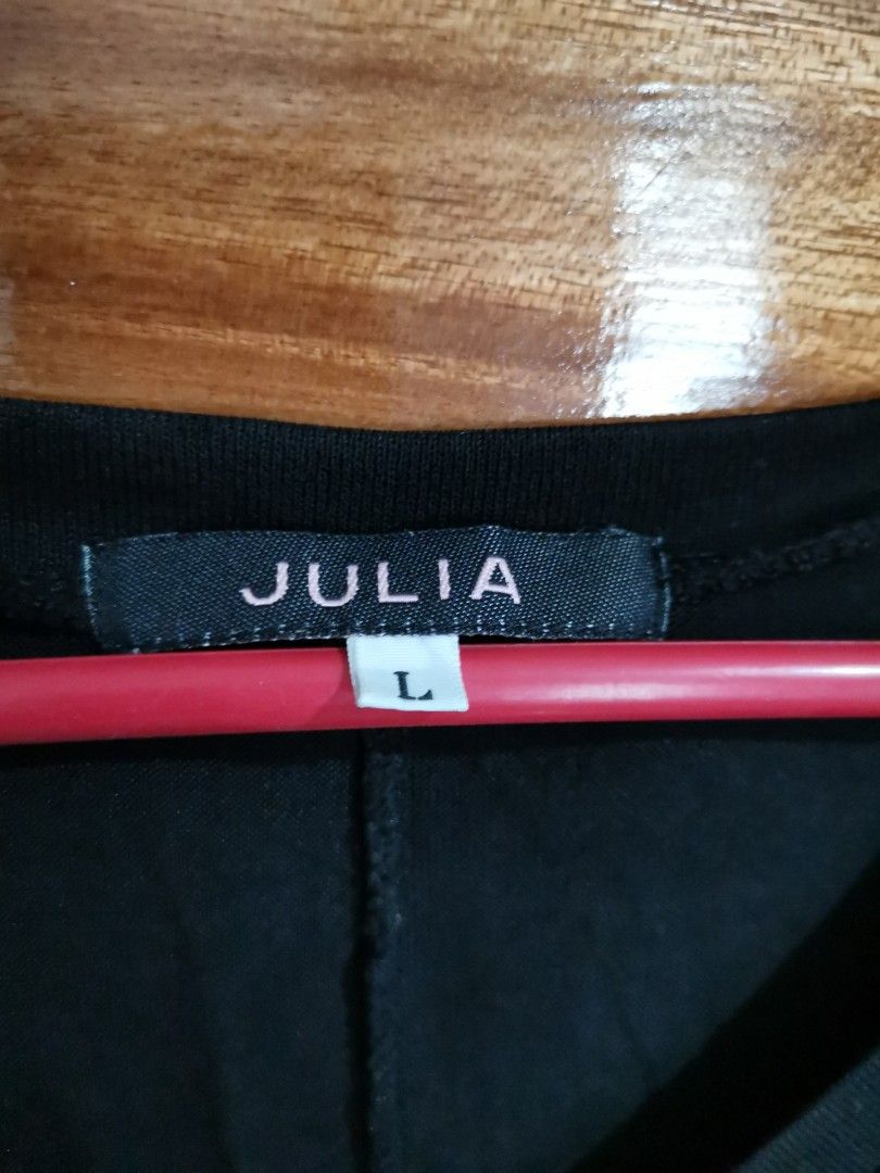 Julia Blouse in Black on Carousell