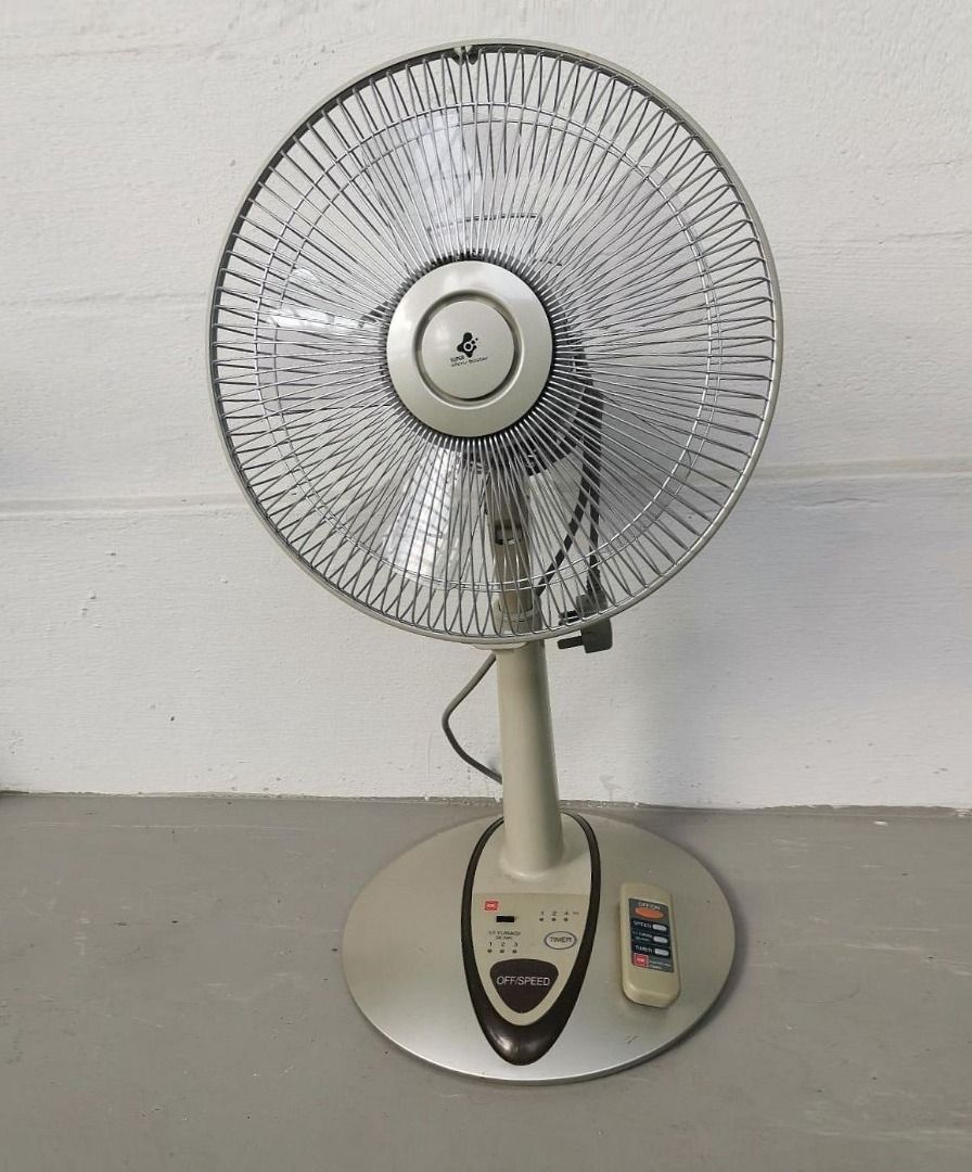 KDK 12" Table / standing fan with YURAGI mode come with remote ...